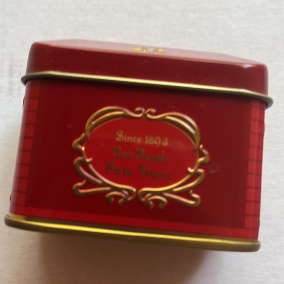 Accents | Vintage Maxims Tin Chocolate Candy Tin France | Poshmark